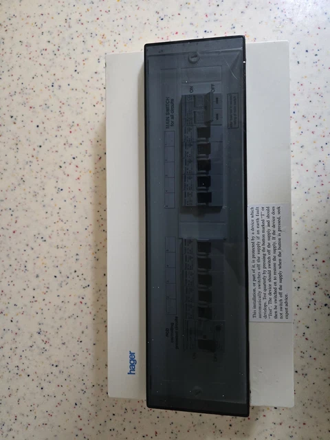HAGER 5 \5 Split Load Fusebox Consumer Unit cw Main Switch 30mA Trip ...