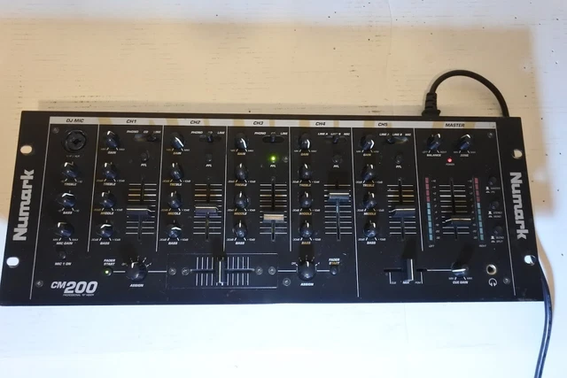 NUMARK CM-200 PROFESSIONAL 19" 5 CHANNEL DJ MIXER-Fully Working £89.00 ...