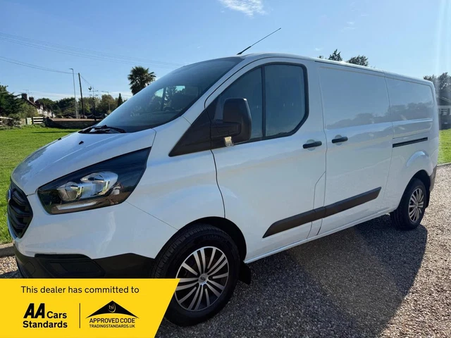 FORD TRANSIT CUSTOM 2.0 340 EcoBlue Leader L2 H1 Euro 6 (s/s) 5dr ...