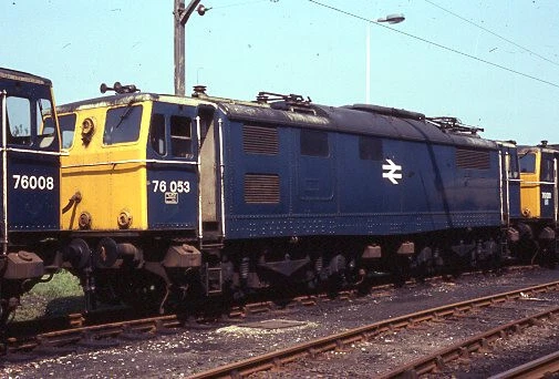 ORIGINAL COLOUR SLIDE of 76053 BR class 76 Woodhead electric loco £2.50 ...