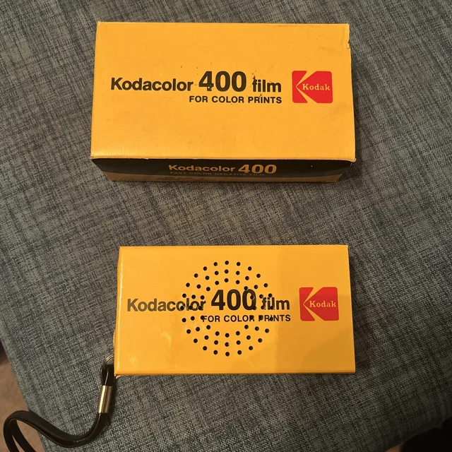 VINTAGE TRANSISTOR RADIO Kodacolor 400 Film Kodak Look Working Hong ...