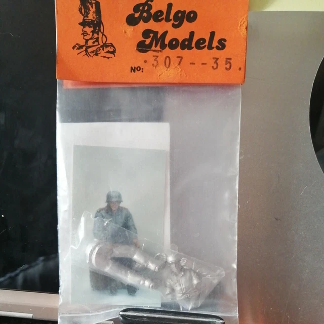 BELGO MODELS 1/35 Seated German WW2 Flak Gun Crew £16.13 - PicClick UK
