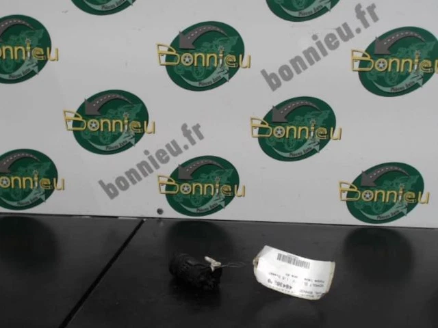 POMPE LAVE GLACE avant RENAULT CLIO 4 PHASE 1 8200316568 EUR 15,00 ...