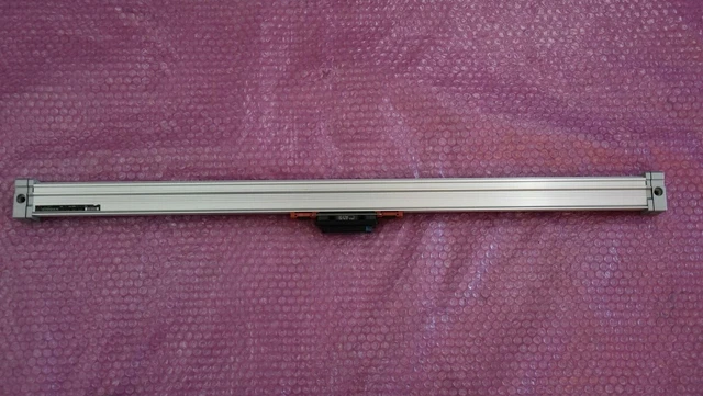 MISURATORE DI LUNGHEZZA Heidenhain tipo: LS 704 C 720 mm/numero ID 316 ...