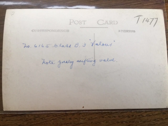 VINTAGE POSTCARD STEAM Train Passenger Loco LNER 6165 Class B3 Valour £ ...