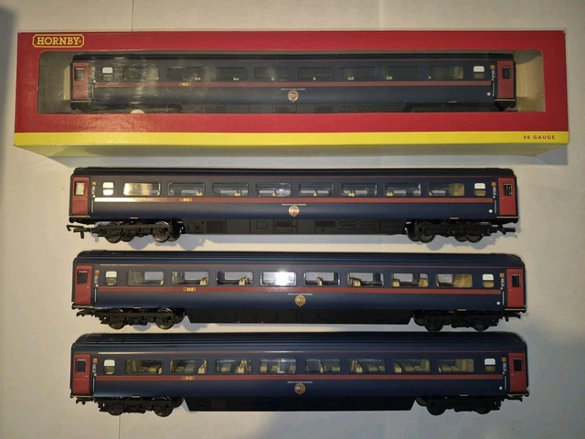 HORNBY MK3 COACH Set GNER Full 9 Coach Rake £259.99 - PicClick UK
