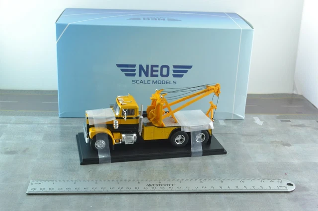 NEO SCALE MODELS 45772 Diamond Rio 1977 Wrecker Tow Truck 1/43 Scale ...