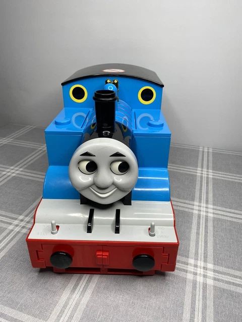 TOMY TRACKMASTER THOMAS The Tank Engine GIANT THOMAS complete Set With ...