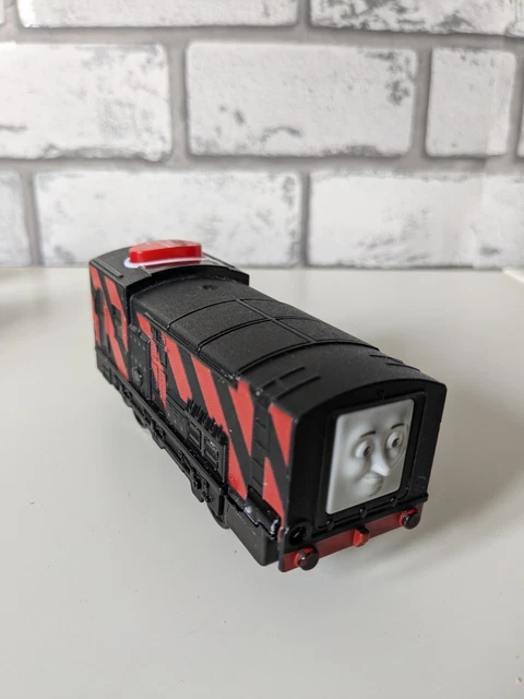 THOMAS & FRIENDS Interactive Talking Diesel - Trackmaster - Tested ...