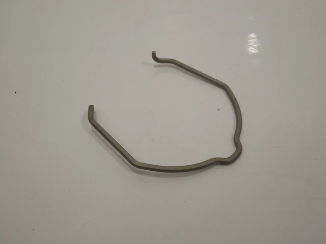 VW MULTIVAN T5 T5 FL Solid Air Intake Pipe Retaining Spring Clip New ...