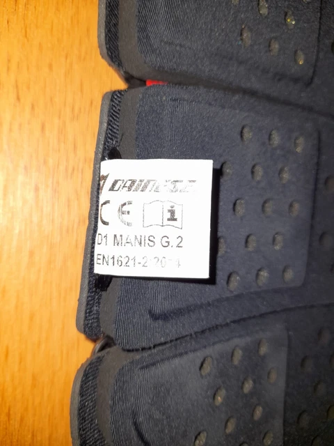 DAINESE RÜCKENPROTEKTOR MANIS D1 G2 schwarz rot, Zum Einschieben in Jacken EUR 50,00 - PicClick DE