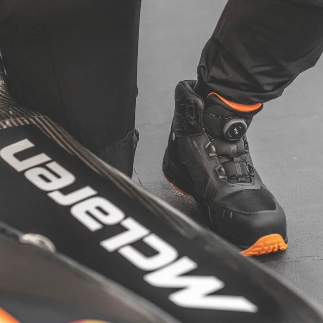 DEWALT MENS SAFETY Boots McLaren F1 Team Black Lightweight Metal Free ...