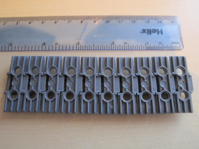LEGO TECHNIC 10 x Caterpillar Tank Track Link Tread Wide Two Pin Holes ...