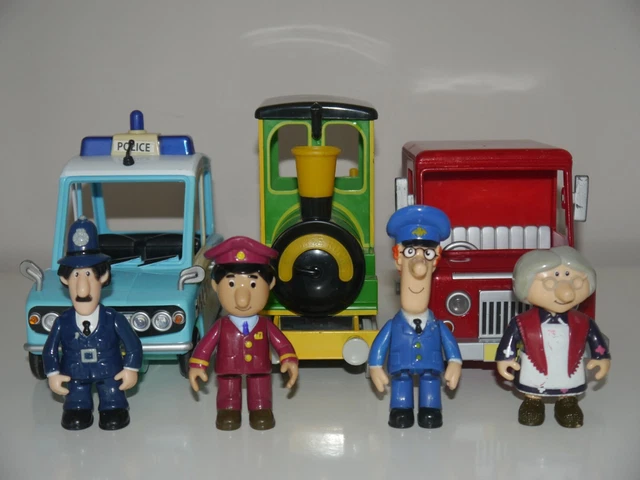 POSTMAN PAT TOYS Large Friction Police Car Rocket Van Figures _ DC2 £24 ...