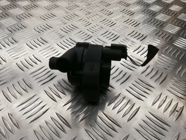 D2 MERCEDES BENZ Eau Circulation Pompe A2118350028 3130591163 EUR 34,48 ...