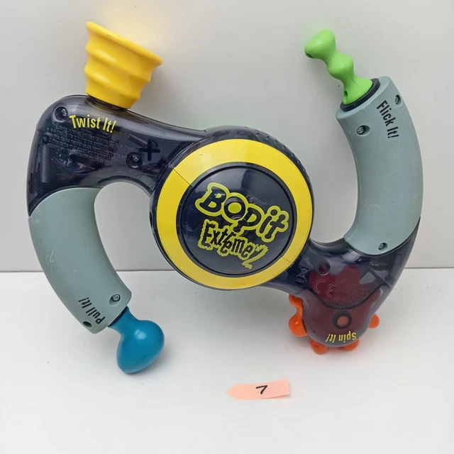 HASBRO BOP-IT EXTREME 2 Electronic Party Game Interactive Bopit (07) £ ...