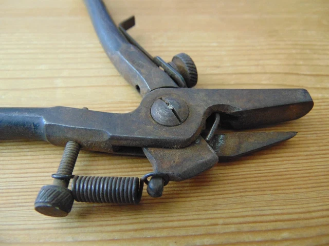VINTAGE SAW TOOTH Set Setter Setting, Hand Saw Plier 7 inch long $25.00 ...