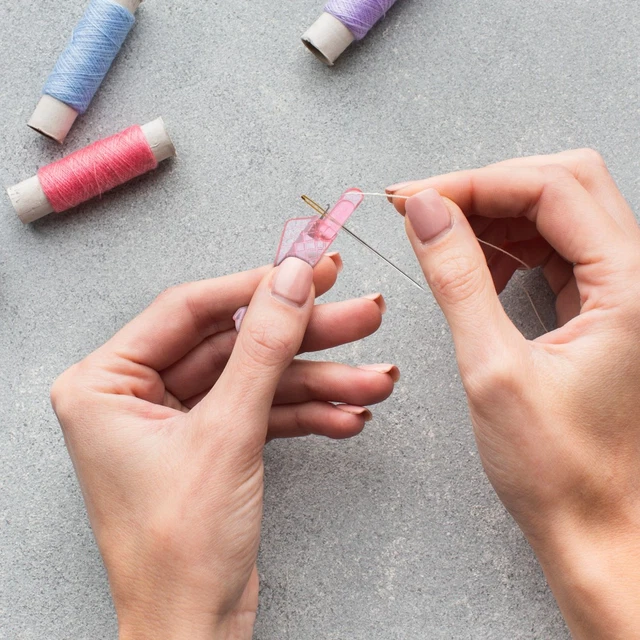 SEWING FOR BEGINNERS Thread Inserter Needle Fish Mouth Threaders $18.69 ...