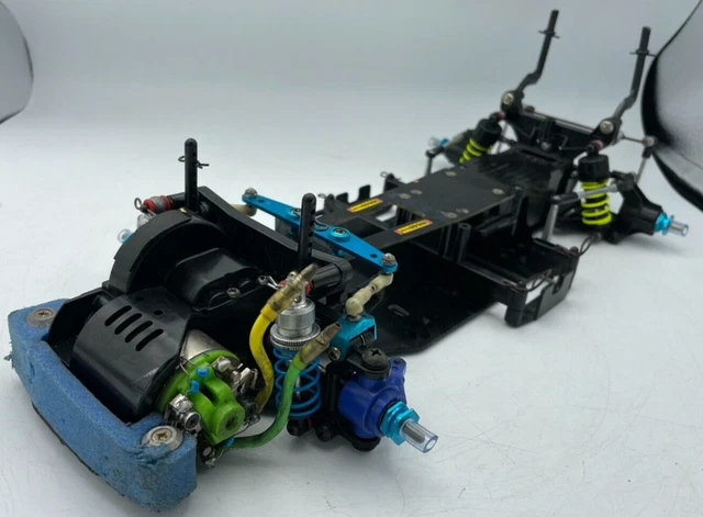 POUR PIÈCES TAMIYA FF-01 châssis FRP avec moteur EUR 162,79 - PicClick FR