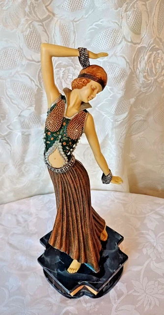 ART DECO STYLE Flapper Dancer Figurine 1920's theme statue £20.00 ...