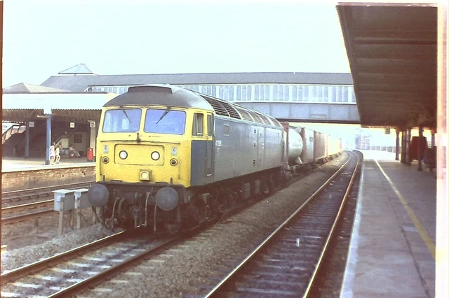 35MM RAILWAY COLOUR Negative Class 46 329 at Rhyl £1.95 - PicClick UK