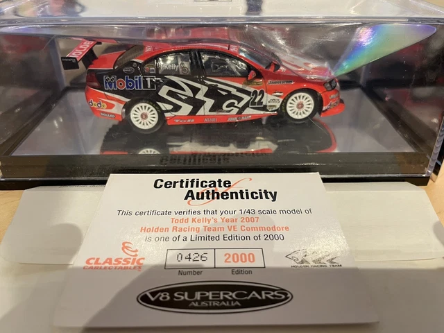 1:43 CLASSIC CARLECTABLES VE Commodore Todd Kelly Holden Racing Team ...