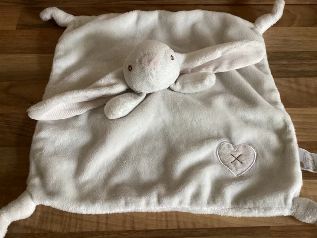 CHAD VALLEY CREAM Heart Rabbit Bunny Comforter Blankie Soother Soft Toy ...