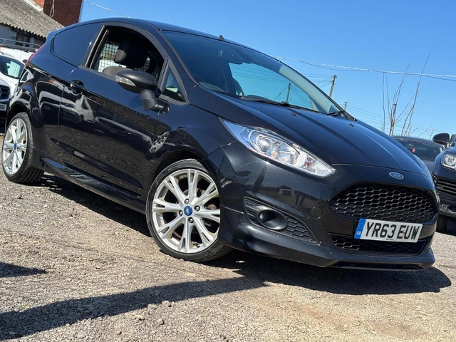 FORD FIESTA SPORT 1.6 TDCI VAN DIESEL ST SPORT 82,000 MILES £4,200.00 ...