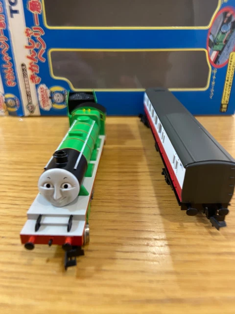 THOMAS & FRIENDS Henry Red EXPRESS COACH 93805 TOMIX N Scale TOMYTECH ...