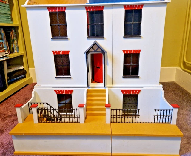 DOLLS HOUSE 1:12 8 Rooms Inc Basement Good Condition £10.80 - PicClick UK