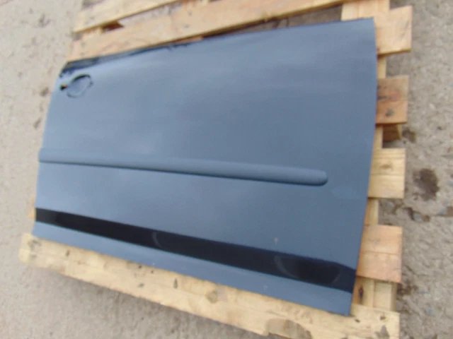 VW GOLF DOOR skin panel Mk5 04-09 Drivers right front Black paint code ...