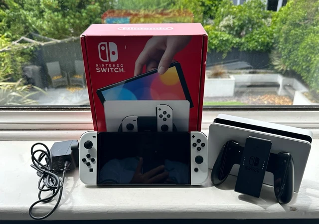 NINTENDO SWITCH OLED Model HEG-001 Handheld Console - 64GB - White £210 ...