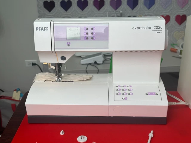 PFAFF EXPRESSION 2026 Sewing Machine with IDT EUR 210,72 - PicClick FR