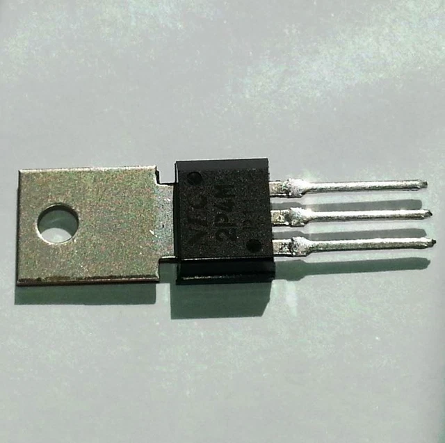 NEC 2P4M, THYRISTOR 2A, 500V, TO-202 EUR 5,90 - PicClick DE