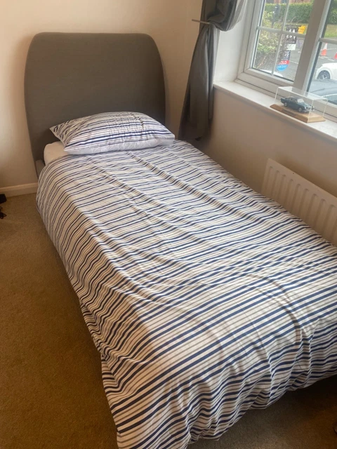 JOHN LEWIS SINGLE bed with mattress and duvet with cover £75.00 ...
