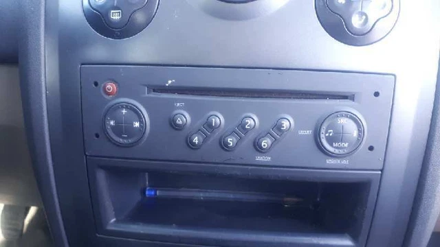 AUTORADIO POUR RENAULT MEGANE II 1.5 DCI (BM1E CM1E) 2003 MOSTRADOR ...