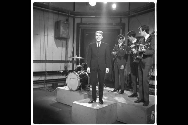 SINGER ADAM FAITH with his band The Roulettes shortly before a - TV Old ...