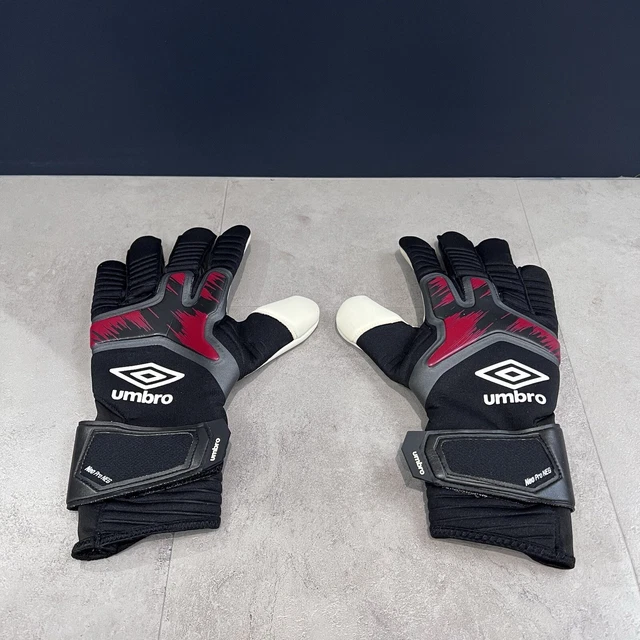 UMBRO NEO PRO Goalkeeper Gloves Black Size 10 New £24.99 - PicClick UK