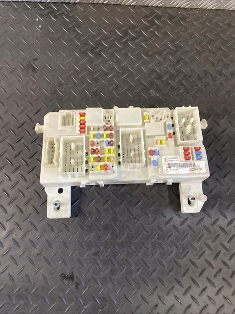 2008 FORD KUGA Body Control Module Fuse Box 7M5T-14A073-Jg#3 £150.00 ...