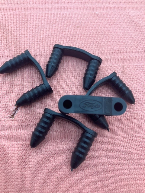 5 NEW GENUINE Ford black wiring loom clips MK1 MK2 Cortina Escort Capri ...