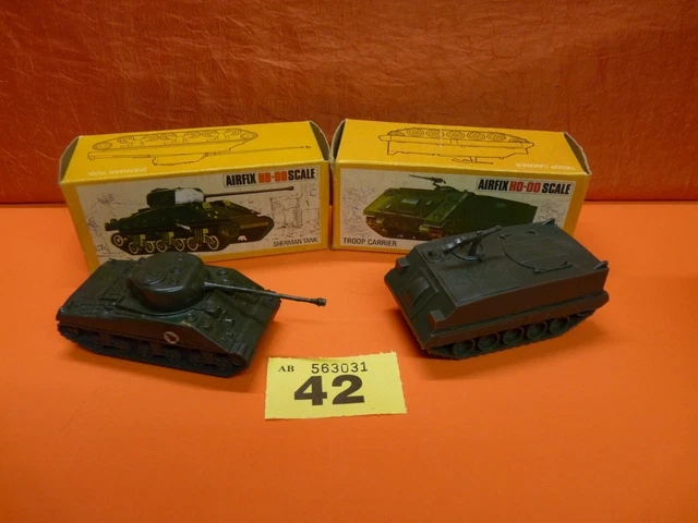 VINTAGE AIRFIX SHERMAN Tank & Troop Carrier HO-OO Scale. Boxed No42 £14 ...