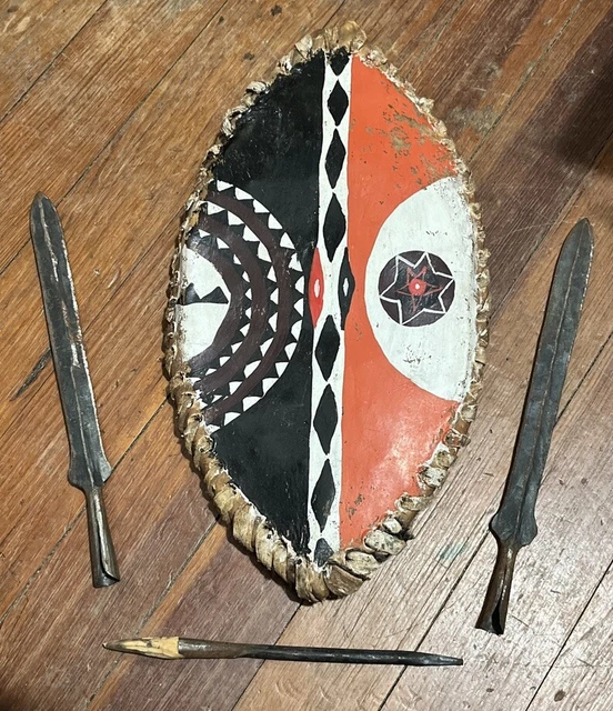 VINTAGE AFRICAN MAASAI Spear Tips Warrior Tribal Shield Painted Cow ...