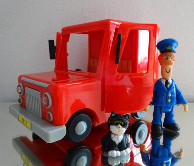 Postman Pat And Jess Cat Small Size Toy Figures Red Delivery Van With Sounds £2499 Picclick Uk