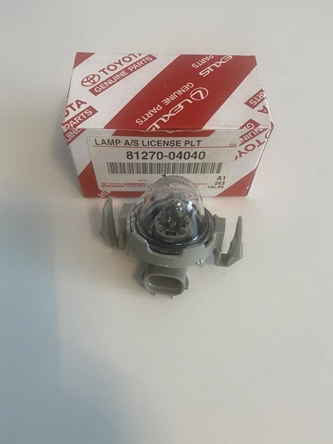 GENUINE REAR NUMBER Plate Lamp 81270-04040 X 1 - Toyota Hilux Mk6/7/8 ...