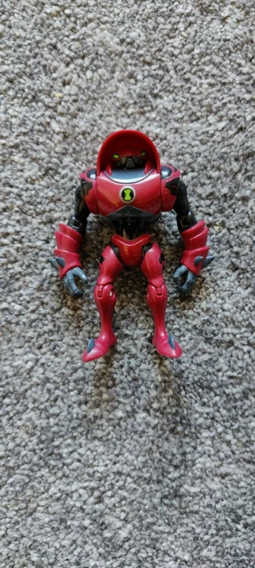 BEN 10 ULTIMATE Alien Action Figure Red Omniverse Playmates Toy £4.99 ...
