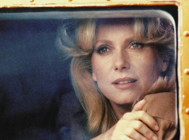 CATHERINE DENEUVE ANNÉES 80's photo 18x24cm L'AFRICAIN philippe de broca noiret EUR 9,99 ...