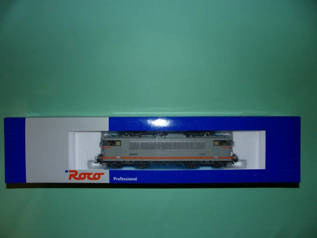 ROCO LOCOMOTIVE ÉLECTRIQUE BB25200 livrée "béton" SNCF 63548 NEUF EUR ...