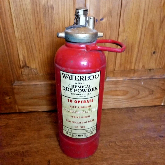 VINTAGE 1960S, EMPTY WATERLOO MARK III FIRE EXTINGUISHER BY READ ...