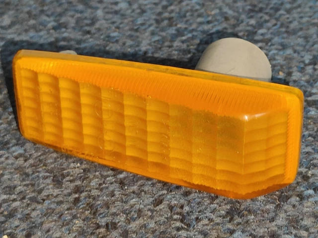MERCEDES W124 R129 x 2 Side Wing Indicator Repeater Amber Lens ...