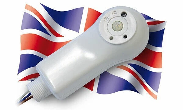 DANLERS BATTEN MOUNT Motion Sensor PIR sensor with Photocell 10A 5 ...